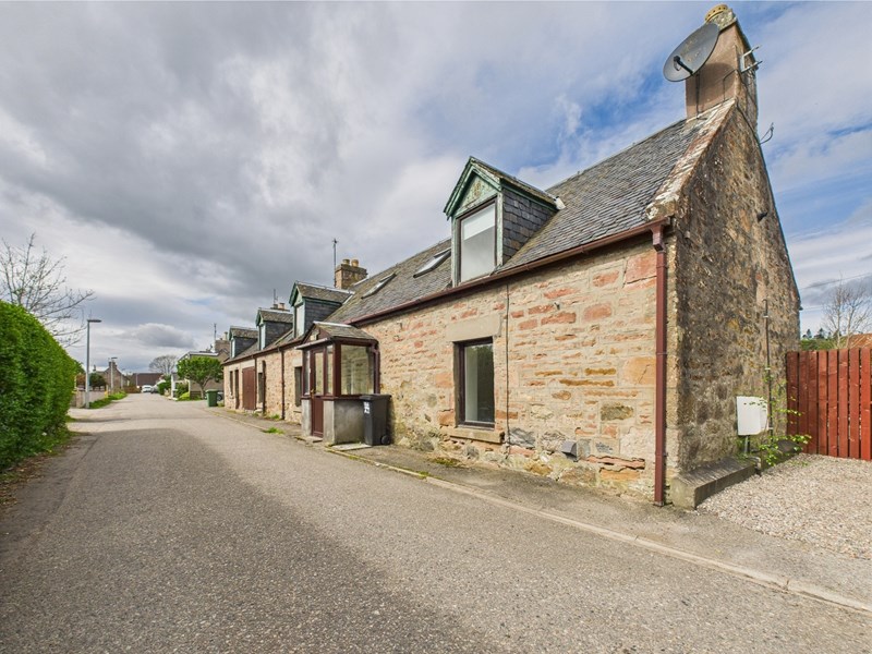 Glencairn & Glenside, Bank Street, Conon Bridge, Ross & Cromarty, IV7 ...